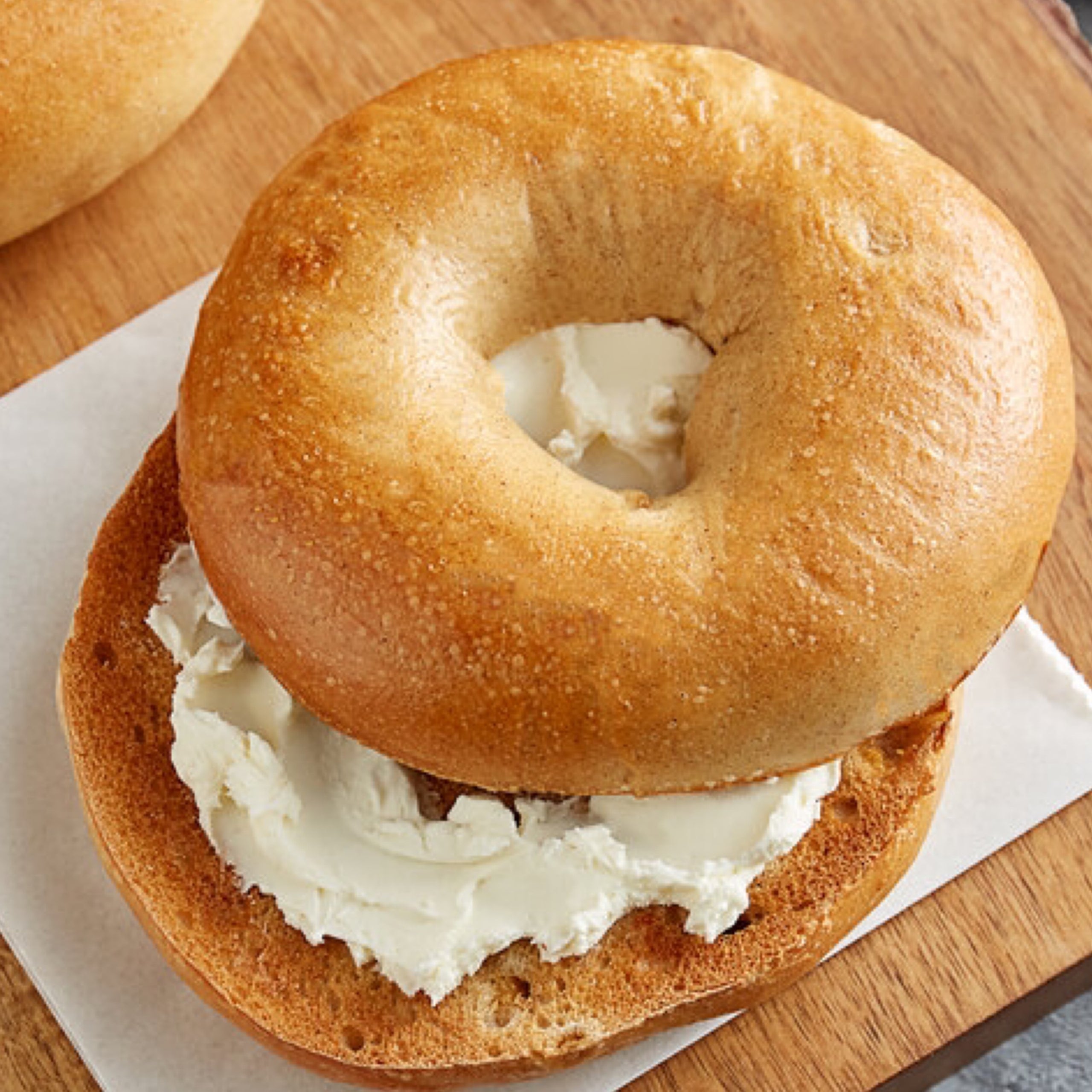 Plain Bagel With Cream Cheese